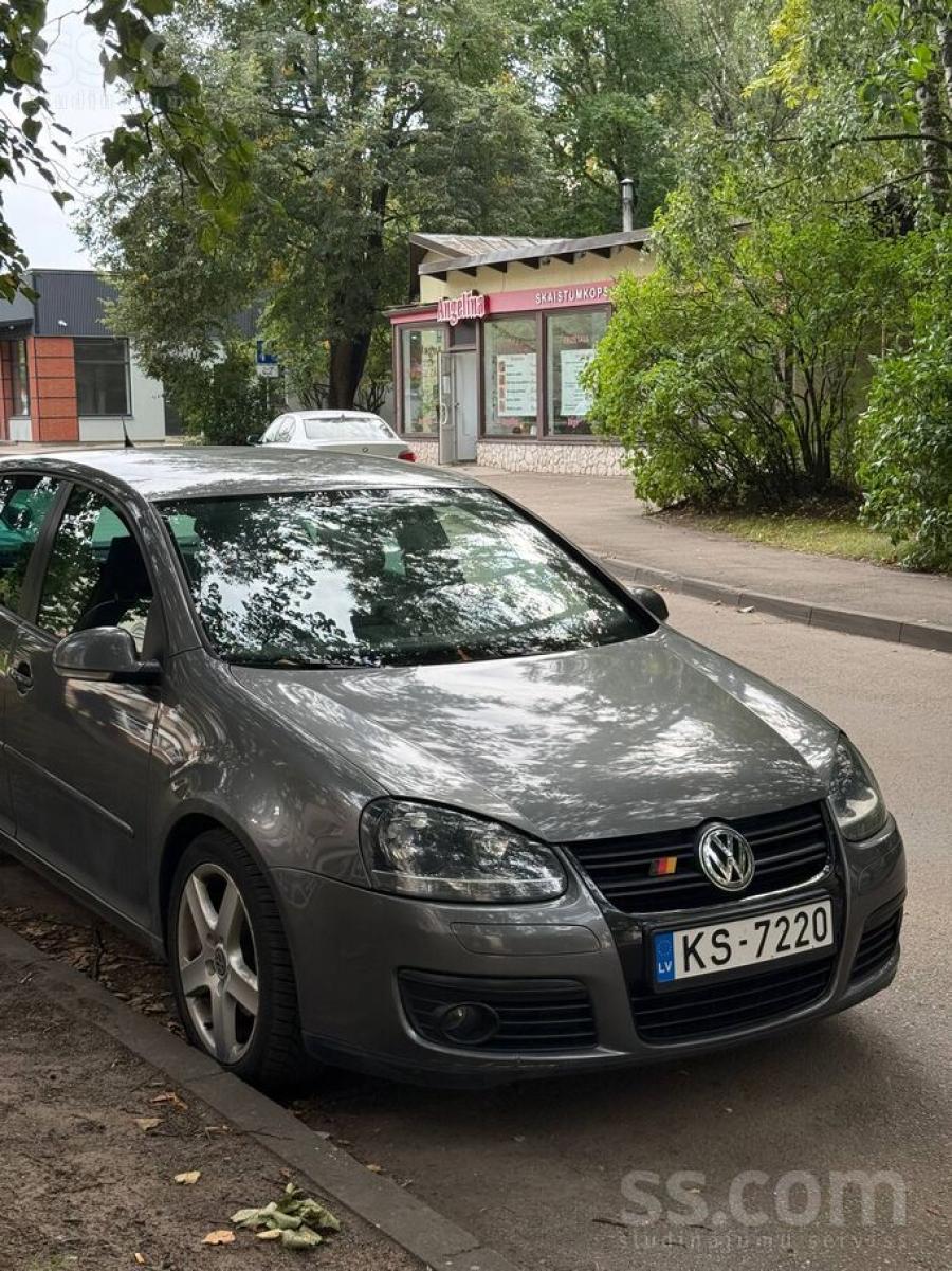 Grey Volkswagen Golf 2008 in Riga, with an engine capacity of 1.90 L and mileage of 232 thousand km for 1800 €, photo 3 on AUTOMOTO.COM.LV