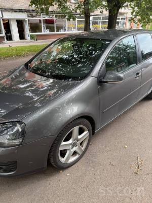 Grey Volkswagen Golf 2008 in Riga, with an engine capacity of 1.90 L and mileage of 232 thousand km for 1800 €, photo 9 on AUTOMOTO.COM.LV
