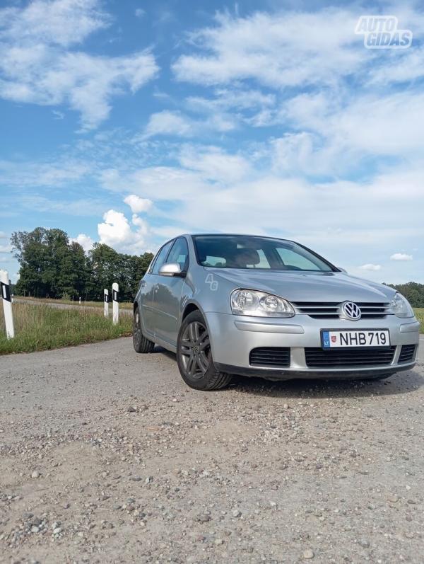 Pelēks Volkswagen Golf 2008 Kazlų Rūda, ar dzinēja tilpumu 1.90 L un nobraukumu 300 tūkst. km par 1699 €, foto 5 vietnē AUTOMOTO.COM.LV