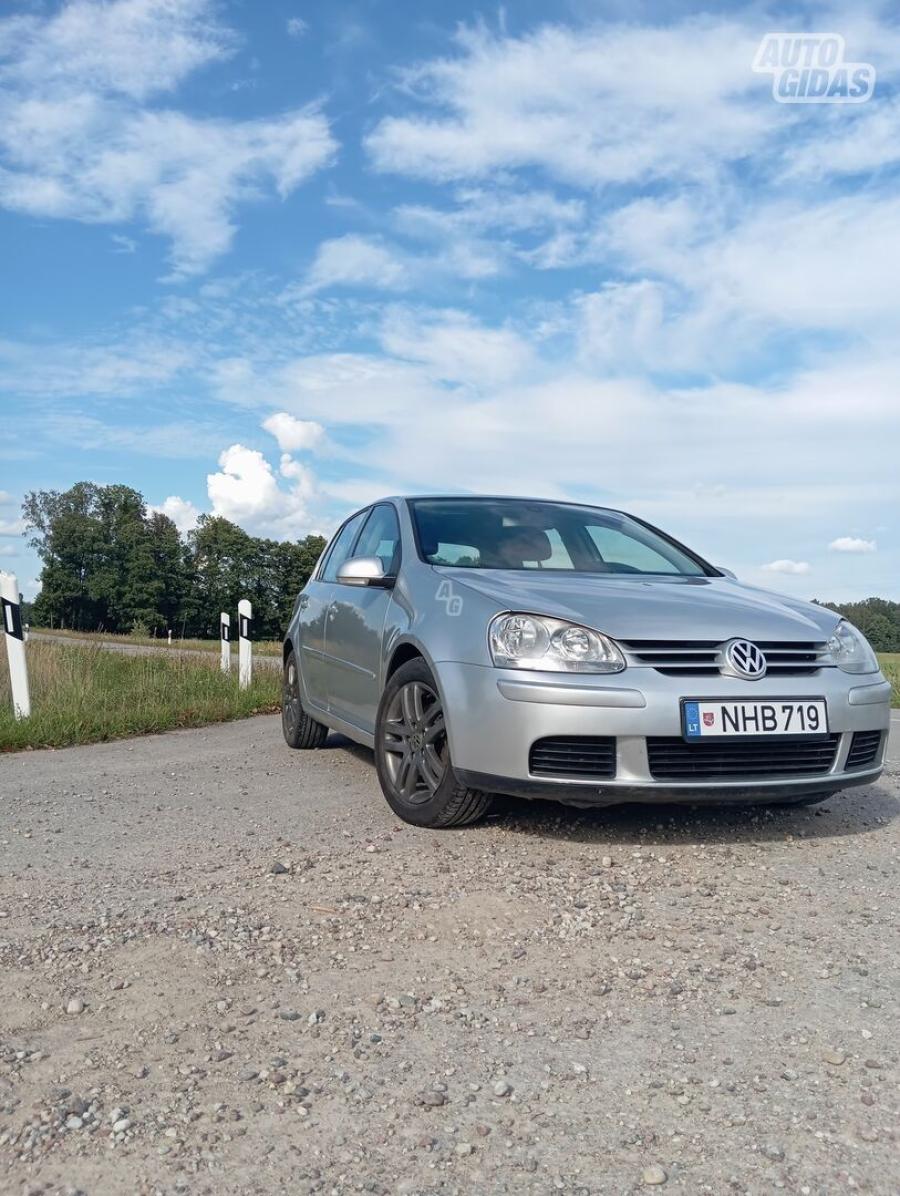 Pelēks Volkswagen Golf 2008 Kazlų Rūda, ar dzinēja tilpumu 1.90 L un nobraukumu 300 tūkst. km par 1699 €, foto 5 vietnē AUTOMOTO.COM.LV