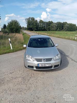 Pelēks Volkswagen Golf 2008 Kazlų Rūda, ar dzinēja tilpumu 1.90 L un nobraukumu 300 tūkst. km par 1699 €, foto 8 vietnē AUTOMOTO.COM.LV