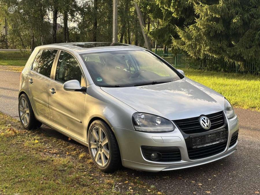 Pelēks Volkswagen Golf 2008 Utena, ar dzinēja tilpumu 1.40 L un nobraukumu 185 tūkst. km par 2900 €, foto 4 vietnē AUTOMOTO.COM.LV