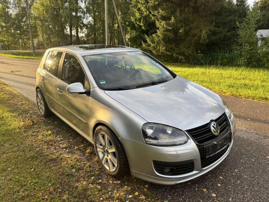 Pelēks Volkswagen Golf 2008 Utena, ar dzinēja tilpumu 1.40 L un nobraukumu 185 tūkst. km par 2900 €, foto 8 vietnē AUTOMOTO.COM.LV