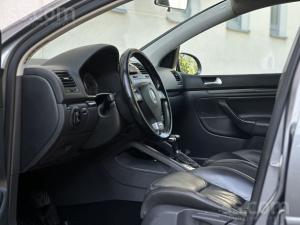 Pelēks Volkswagen Golf 2008 Jelgava, ar dzinēja tilpumu 1.90 L un nobraukumu 232 tūkst. km par 2750 €, foto 13 vietnē AUTOMOTO.COM.LV