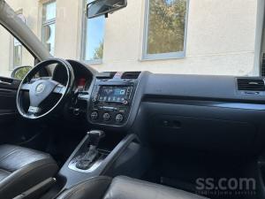 Pelēks Volkswagen Golf 2008 Jelgava, ar dzinēja tilpumu 1.90 L un nobraukumu 232 tūkst. km par 2750 €, foto 14 vietnē AUTOMOTO.COM.LV