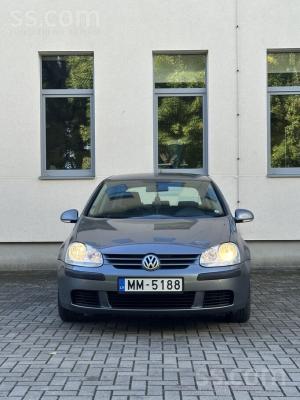 Pelēks Volkswagen Golf 2008 Jelgava, ar dzinēja tilpumu 1.60 L un nobraukumu 284 tūkst. km par 1850 €, foto 5 vietnē AUTOMOTO.COM.LV
