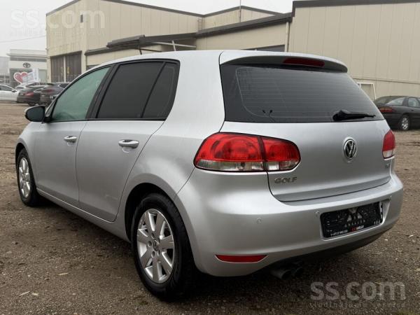 Pelēks Volkswagen Golf 2009 Liepāja, ar dzinēja tilpumu 1.40 L un nobraukumu 123 tūkst. km par 5350 €, foto 4 vietnē AUTOMOTO.COM.LV