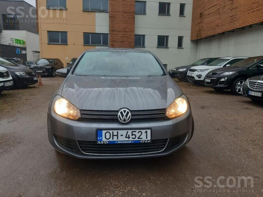 Pelēks Volkswagen Golf 2009 Daugavpils, ar dzinēja tilpumu 2.00 L un nobraukumu 0 tūkst. km par 3950 €, foto 2 vietnē AUTOMOTO.COM.LV
