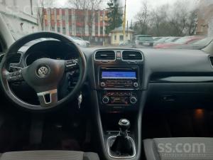Pelēks Volkswagen Golf 2009 Daugavpils, ar dzinēja tilpumu 2.00 L un nobraukumu 0 tūkst. km par 3950 €, foto 19 vietnē AUTOMOTO.COM.LV