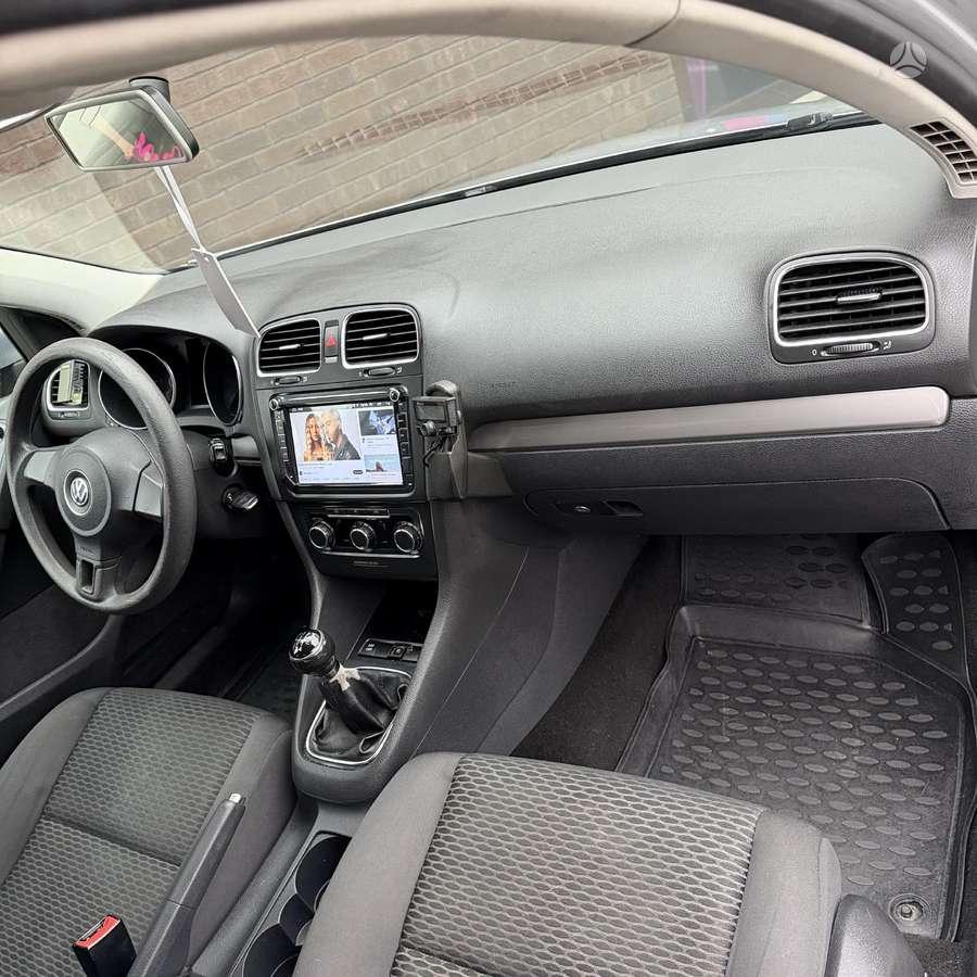 Grey Volkswagen Golf 2009 in Kaisiadorys, with an engine capacity of 1.97 L and mileage of 350 thousand km for 2450 €, photo 22 on AUTOMOTO.COM.LV