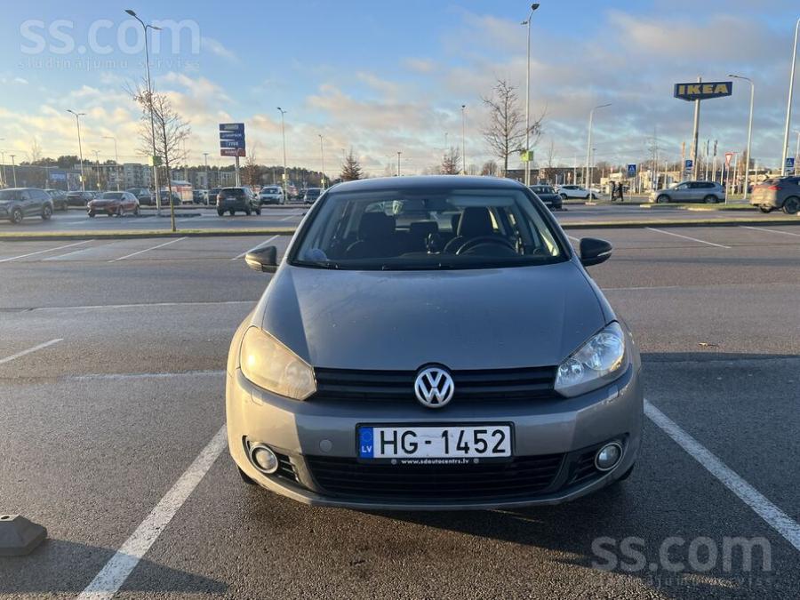 Pelēks Volkswagen Golf 2009 Rīga, ar dzinēja tilpumu 1.60 L un nobraukumu 135 tūkst. km par 3000 €, foto 4 vietnē AUTOMOTO.COM.LV