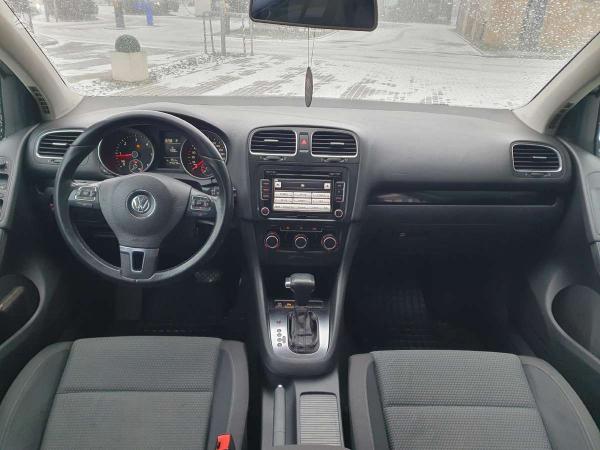 Grey Volkswagen Golf 2009 in Kaunas, with an engine capacity of 2.00 L and mileage of 420 thousand km for 4300 €, photo 7 on AUTOMOTO.COM.LV