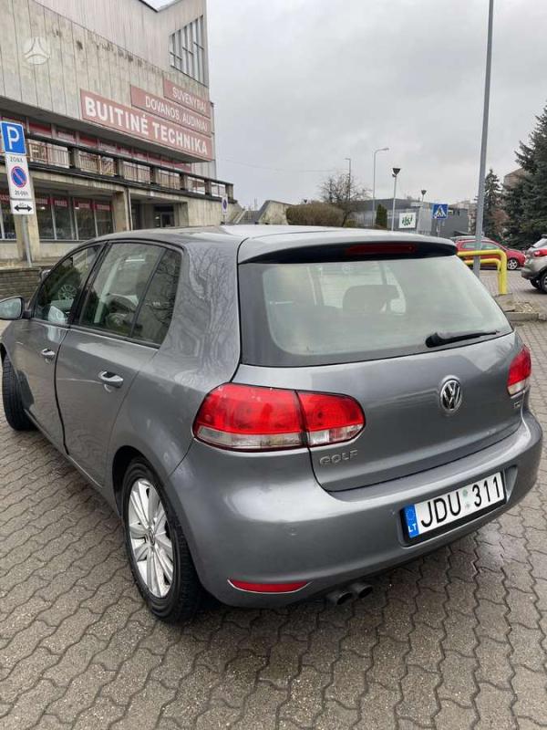 Grey Volkswagen Golf 2009 in Alytus, with an engine capacity of 1.97 L and mileage of 320 thousand km for 3000 €, photo 6 on AUTOMOTO.COM.LV