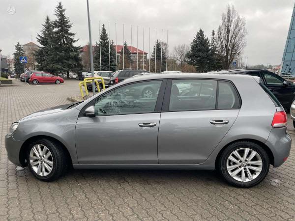 Grey Volkswagen Golf 2009 in Alytus, with an engine capacity of 1.97 L and mileage of 320 thousand km for 3000 €, photo 7 on AUTOMOTO.COM.LV