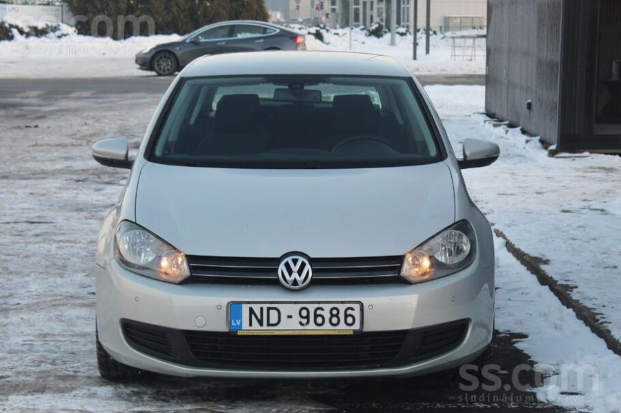 Pelēks Volkswagen Golf 2009 Rīga, ar dzinēja tilpumu 1.40 L un nobraukumu 258 tūkst. km par 3550 €, foto 5 vietnē AUTOMOTO.COM.LV