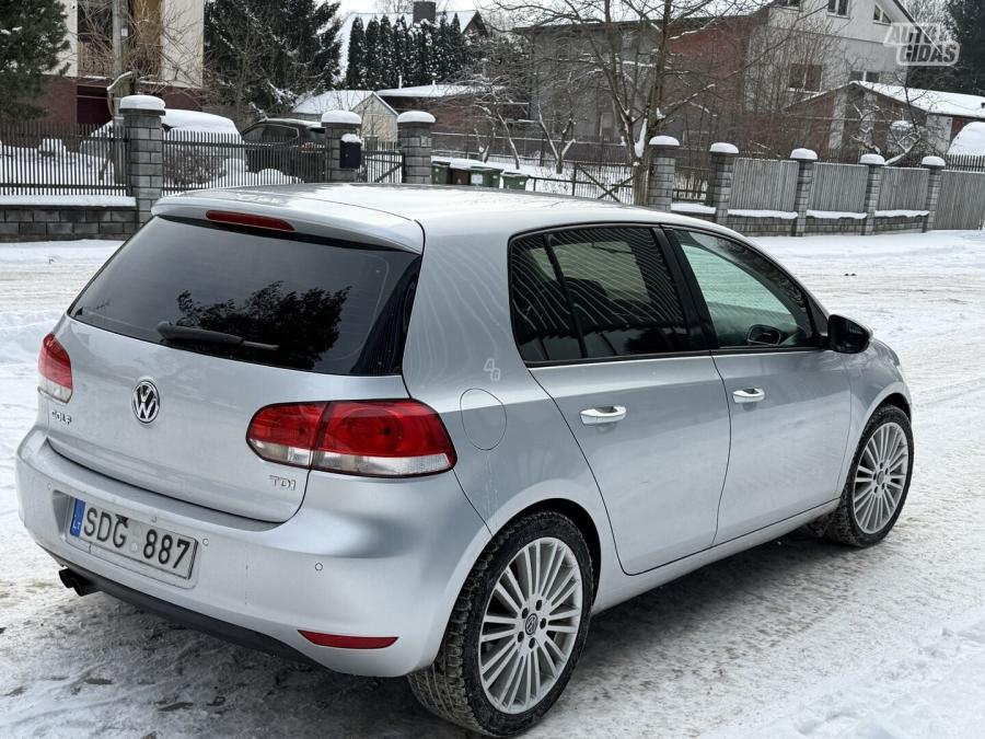Grey Volkswagen Golf 2009 in Kaunas, with an engine capacity of 2.00 L and mileage of 342 thousand km for 3290 €, photo 13 on AUTOMOTO.COM.LV
