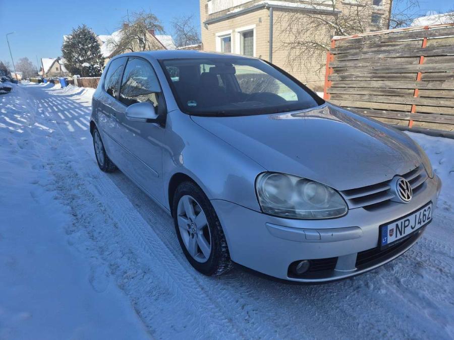 Pelēks Volkswagen Golf 2009 Kauņa, ar dzinēja tilpumu 1.97 L un nobraukumu 285 tūkst. km par 1850 €, foto 9 vietnē AUTOMOTO.COM.LV