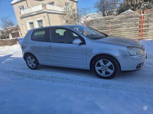 Grey Volkswagen Golf 2009 in Kaunas, with an engine capacity of 1.97 L and mileage of 285 thousand km for 1850 €, photo 3 on AUTOMOTO.COM.LV