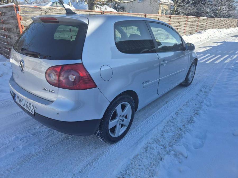 Grey Volkswagen Golf 2009 in Kaunas, with an engine capacity of 1.97 L and mileage of 285 thousand km for 1850 €, photo 15 on AUTOMOTO.COM.LV