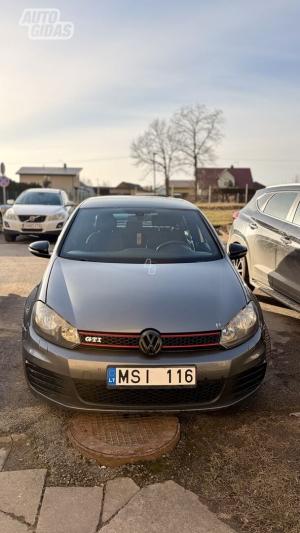 Grey Volkswagen Golf 2009 in Marijampole, with an engine capacity of 2.00 L and mileage of 311 thousand km for 5000 €, photo  on AUTOMOTO.COM.LV