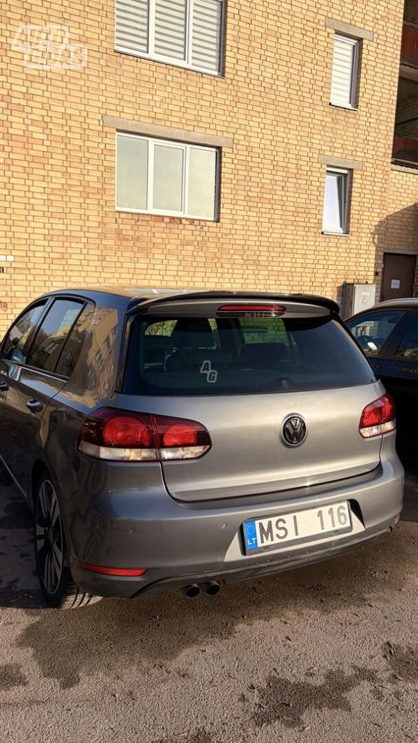 Pelēks Volkswagen Golf 2009 Marijampole, ar dzinēja tilpumu 2.00 L un nobraukumu 311 tūkst. km par 5000 €, foto 2 vietnē AUTOMOTO.COM.LV