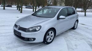 Pelēks Volkswagen Golf 2009 Vilkaviškis, ar dzinēja tilpumu 1.40 L un nobraukumu 142 tūkst. km par 4750 €, foto  vietnē AUTOMOTO.COM.LV