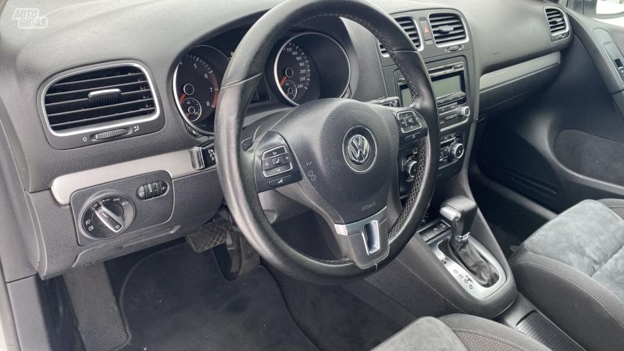 Pelēks Volkswagen Golf 2009 Vilkaviškis, ar dzinēja tilpumu 1.40 L un nobraukumu 142 tūkst. km par 4750 €, foto 20 vietnē AUTOMOTO.COM.LV