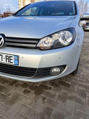 Pelēks Volkswagen Golf 2009 Telšiai, ar dzinēja tilpumu 2.00 L un nobraukumu 313 tūkst. km par 4999 €, foto 6 vietnē AUTOMOTO.COM.LV