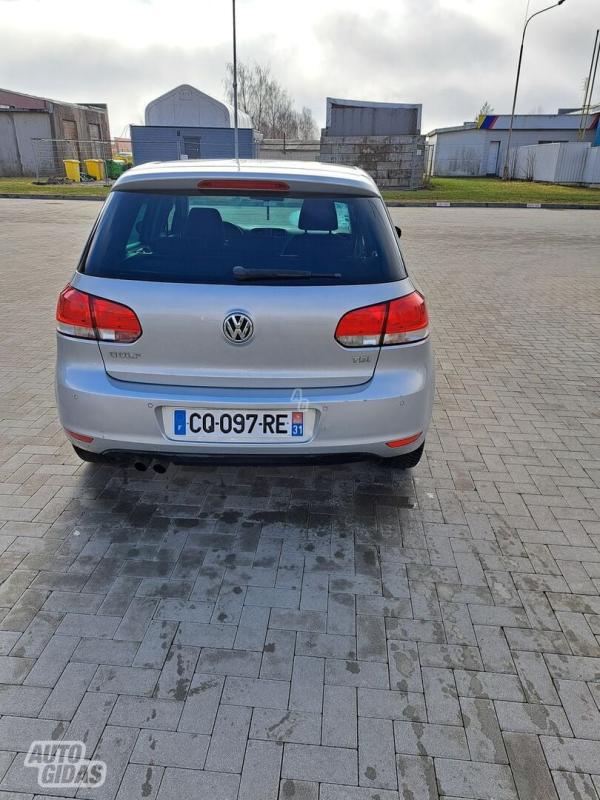 Pelēks Volkswagen Golf 2009 Telšiai, ar dzinēja tilpumu 2.00 L un nobraukumu 313 tūkst. km par 4999 €, foto 8 vietnē AUTOMOTO.COM.LV