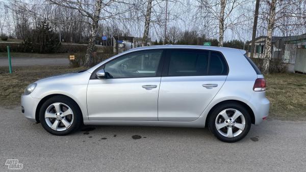 Grey Volkswagen Golf 2009 in Vilkaviskis, with an engine capacity of 1.40 L and mileage of 142 thousand km for 4750 €, photo 6 on AUTOMOTO.COM.LV
