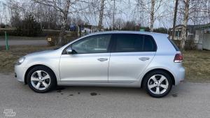 Grey Volkswagen Golf 2009 in Vilkaviskis, with an engine capacity of 1.40 L and mileage of 142 thousand km for 4750 €, photo 7 on AUTOMOTO.COM.LV