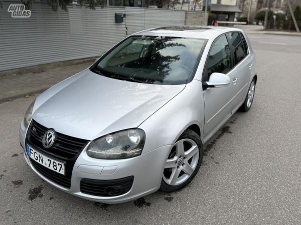 Pelēks Volkswagen Golf 2009 Kauņa, ar dzinēja tilpumu 1.90 L un nobraukumu 363 tūkst. km par 2350 €, foto 1 vietnē AUTOMOTO.COM.LV