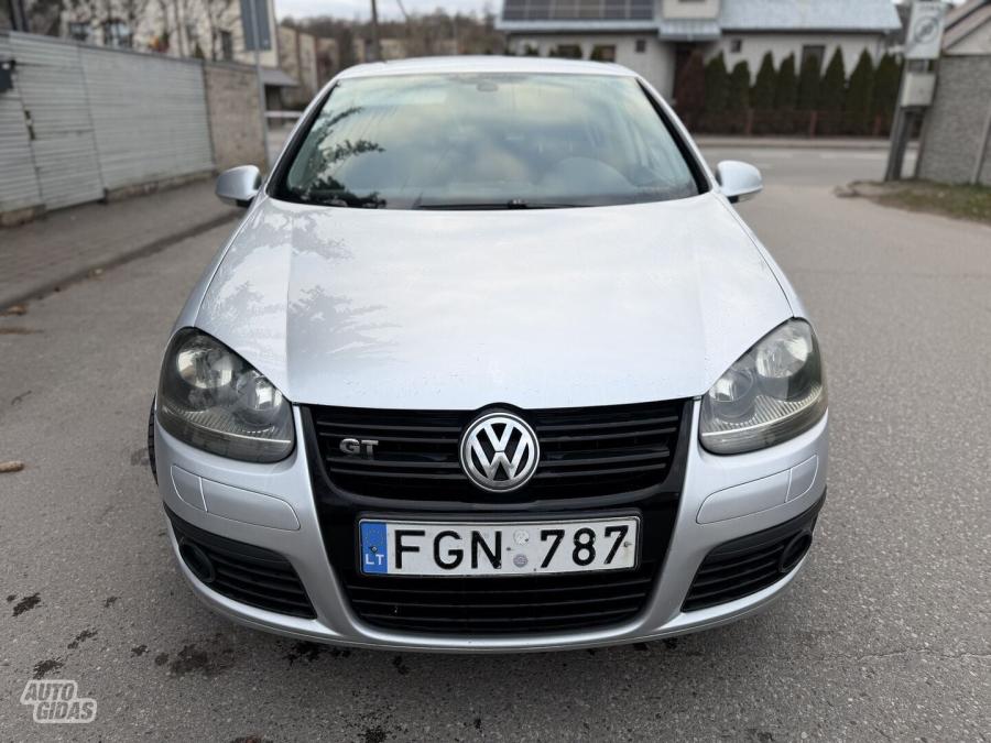 Pelēks Volkswagen Golf 2009 Kauņa, ar dzinēja tilpumu 1.90 L un nobraukumu 363 tūkst. km par 2350 €, foto 3 vietnē AUTOMOTO.COM.LV