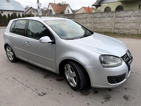 Grey Volkswagen Golf 2009 in Kaunas, with an engine capacity of 1.90 L and mileage of 363 thousand km for 2350 €, photo 5 on AUTOMOTO.COM.LV