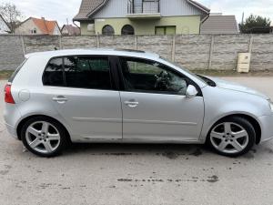 Pelēks Volkswagen Golf 2009 Kauņa, ar dzinēja tilpumu 1.90 L un nobraukumu 363 tūkst. km par 2350 €, foto 7 vietnē AUTOMOTO.COM.LV