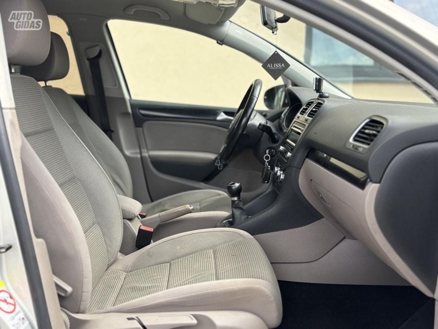 Grey Volkswagen Golf 2009 in Kaunas, with an engine capacity of 2.00 L and mileage of 260 thousand km for 3250 €, photo 16 on AUTOMOTO.COM.LV