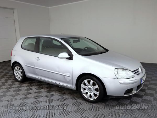 Grey Volkswagen Golf 2009 in Tallinn, with an engine capacity of 2.00 L and mileage of 139 thousand km for 699 €, photo 1 on AUTOMOTO.COM.LV