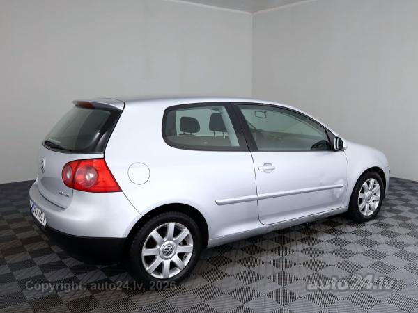 Grey Volkswagen Golf 2009 in Tallinn, with an engine capacity of 2.00 L and mileage of 139 thousand km for 699 €, photo 3 on AUTOMOTO.COM.LV