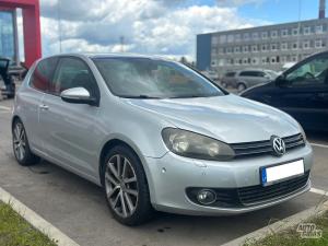 Grey Volkswagen Golf 2009 in Kaunas, with an engine capacity of 1.40 L and mileage of 180 thousand km for 1650 €, photo 3 on AUTOMOTO.COM.LV