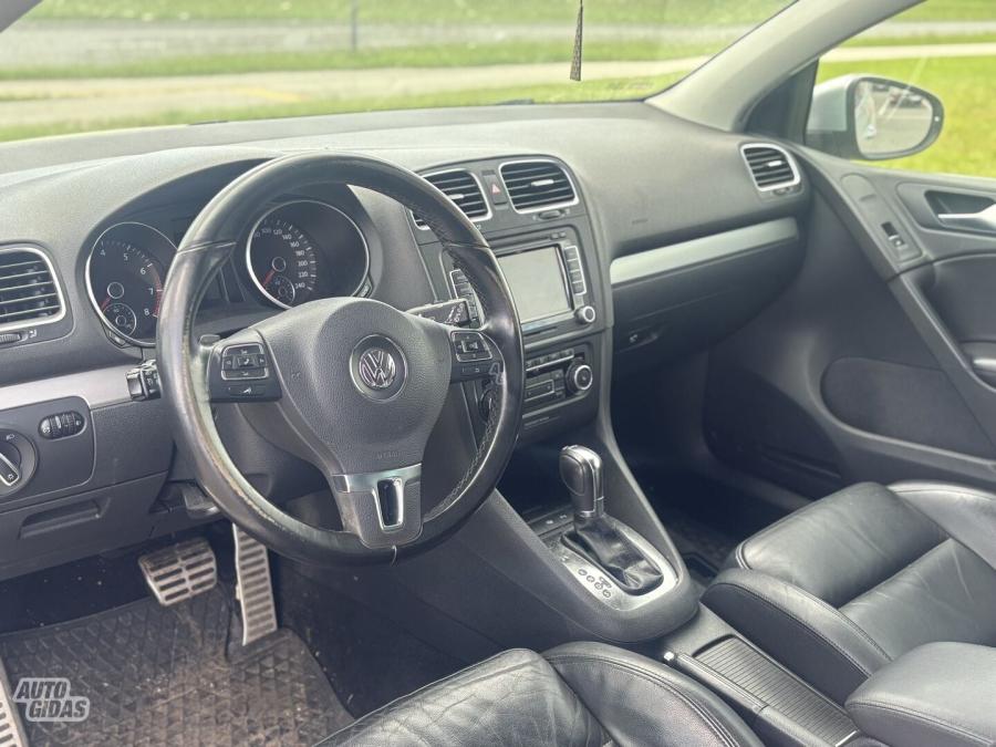 Grey Volkswagen Golf 2009 in Kaunas, with an engine capacity of 1.40 L and mileage of 180 thousand km for 1650 €, photo 7 on AUTOMOTO.COM.LV
