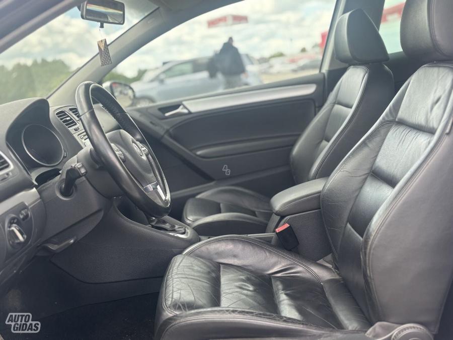 Grey Volkswagen Golf 2009 in Kaunas, with an engine capacity of 1.40 L and mileage of 180 thousand km for 1650 €, photo 8 on AUTOMOTO.COM.LV