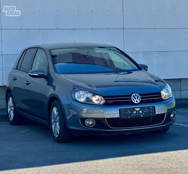Pelēks Volkswagen Golf 2009 Kretinga, ar dzinēja tilpumu 1.40 L un nobraukumu 234 tūkst. km par 5555 €, foto 3 vietnē AUTOMOTO.COM.LV