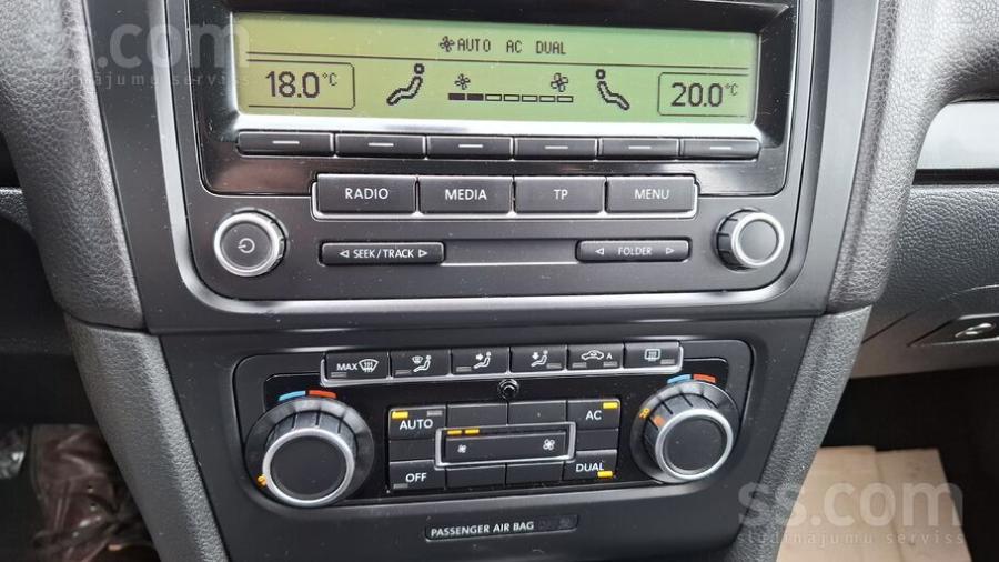 Pelēks Volkswagen Golf 2009 Daugavpils, ar dzinēja tilpumu 2.00 L un nobraukumu 370 tūkst. km par 3100 €, foto 16 vietnē AUTOMOTO.COM.LV