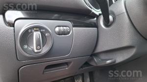 Pelēks Volkswagen Golf 2009 Daugavpils, ar dzinēja tilpumu 2.00 L un nobraukumu 370 tūkst. km par 3100 €, foto 20 vietnē AUTOMOTO.COM.LV