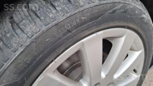 Pelēks Volkswagen Golf 2009 Daugavpils, ar dzinēja tilpumu 2.00 L un nobraukumu 370 tūkst. km par 3100 €, foto 24 vietnē AUTOMOTO.COM.LV