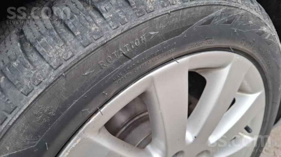 Pelēks Volkswagen Golf 2009 Daugavpils, ar dzinēja tilpumu 2.00 L un nobraukumu 370 tūkst. km par 3100 €, foto 24 vietnē AUTOMOTO.COM.LV