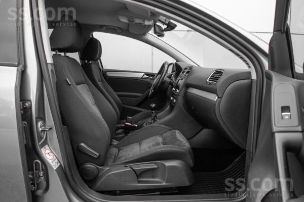 Pelēks Volkswagen Golf 2009 Rīga, ar dzinēja tilpumu 2.00 L un nobraukumu 258 tūkst. km par 5500 €, foto 10 vietnē AUTOMOTO.COM.LV
