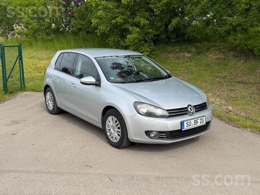 Grey Volkswagen Golf 2009 in Ludza, with an engine capacity of 2.00 L and mileage of 264 thousand km for 4950 €, photo 4 on AUTOMOTO.COM.LV