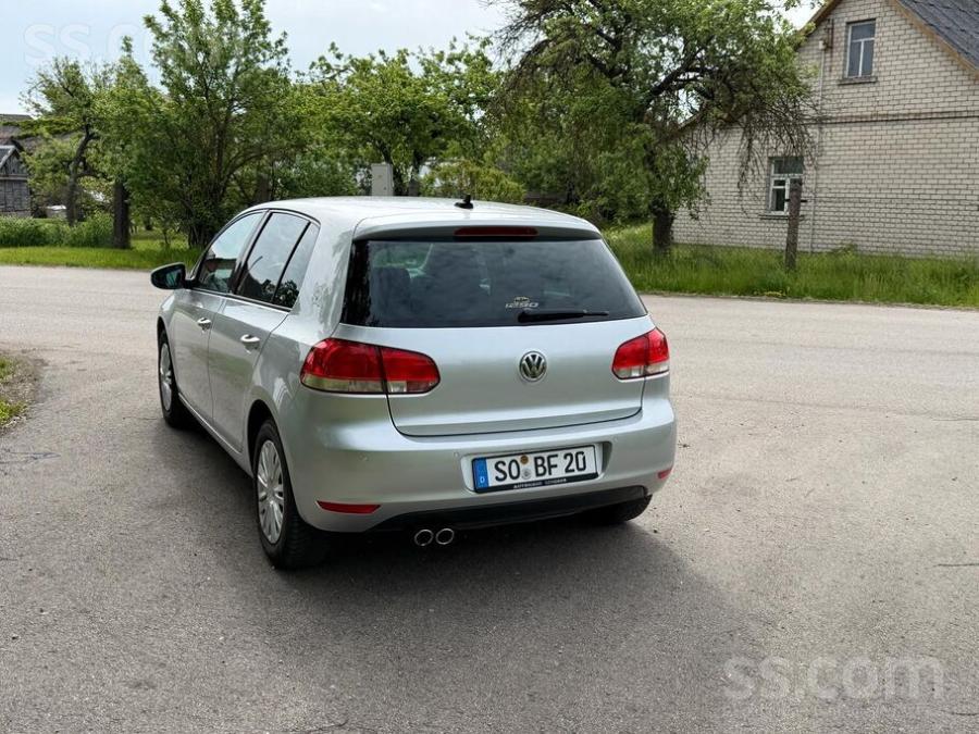 Grey Volkswagen Golf 2009 in Ludza, with an engine capacity of 2.00 L and mileage of 264 thousand km for 4950 €, photo 5 on AUTOMOTO.COM.LV