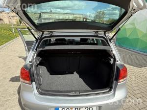 Grey Volkswagen Golf 2009 in Ludza, with an engine capacity of 2.00 L and mileage of 264 thousand km for 4950 €, photo 18 on AUTOMOTO.COM.LV